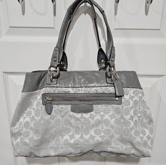 Coach | Bags | Coach Penelope Gray Signature Jacquard Patent Leather ...